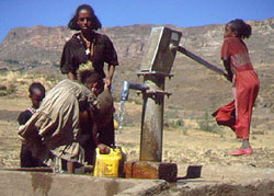 The New Humanitarian | Distribution of water equipment aims to combat ...