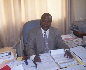 [Sierra Leone] Dr Francis Kai-Kai, Executive Secretary of the National ...