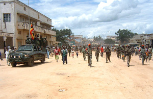 The New Humanitarian | Rwanda, Uganda refute report on arms to DRC