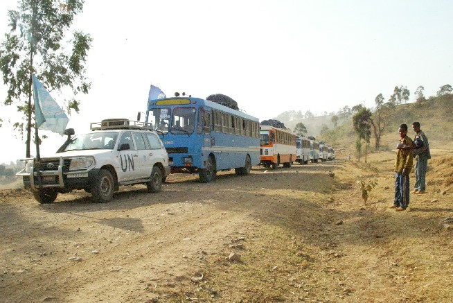 The refugees start the 820km to south Sudan, Bedele town Ethiopia ...