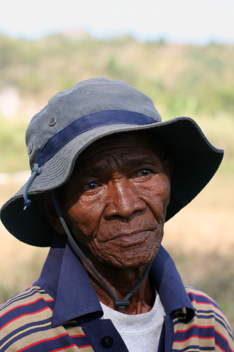 Portrait of an elderly man from Aeta (Negritos) ethnic group in the ...