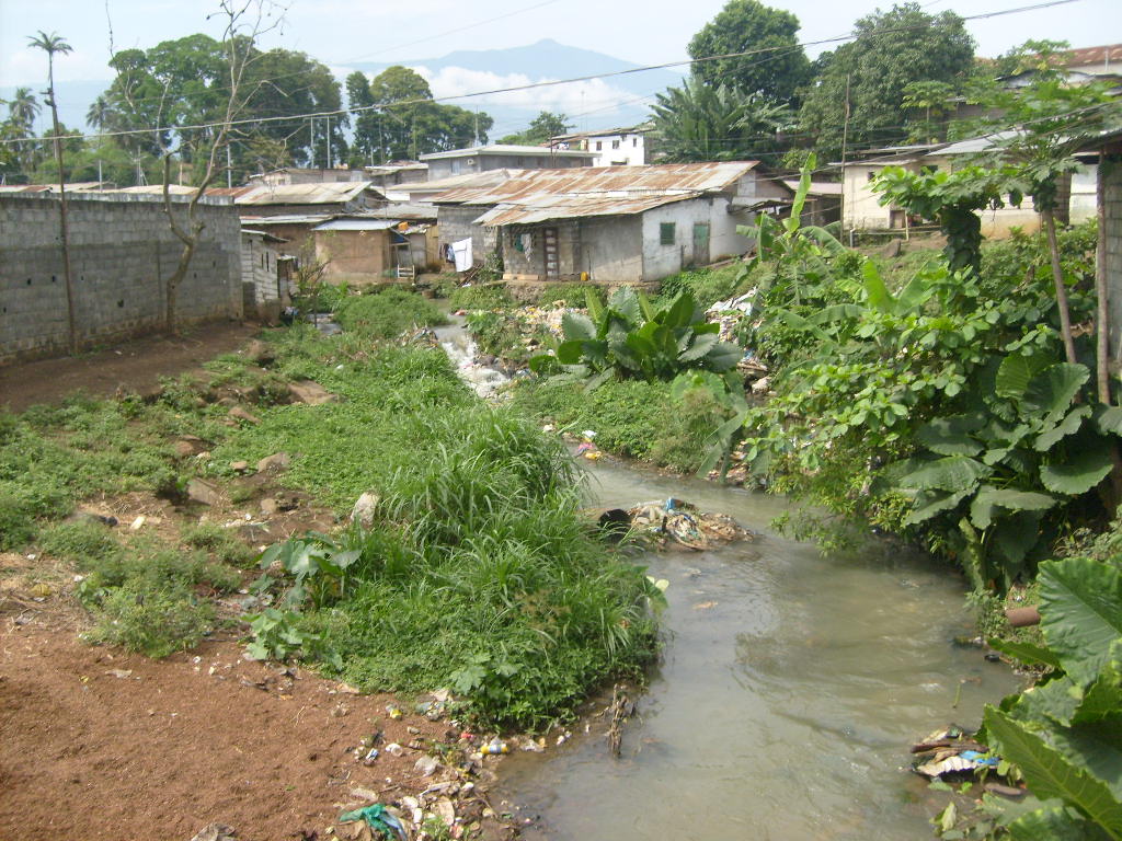 One of Malabo's slums, where photograph is off-limits for international ...