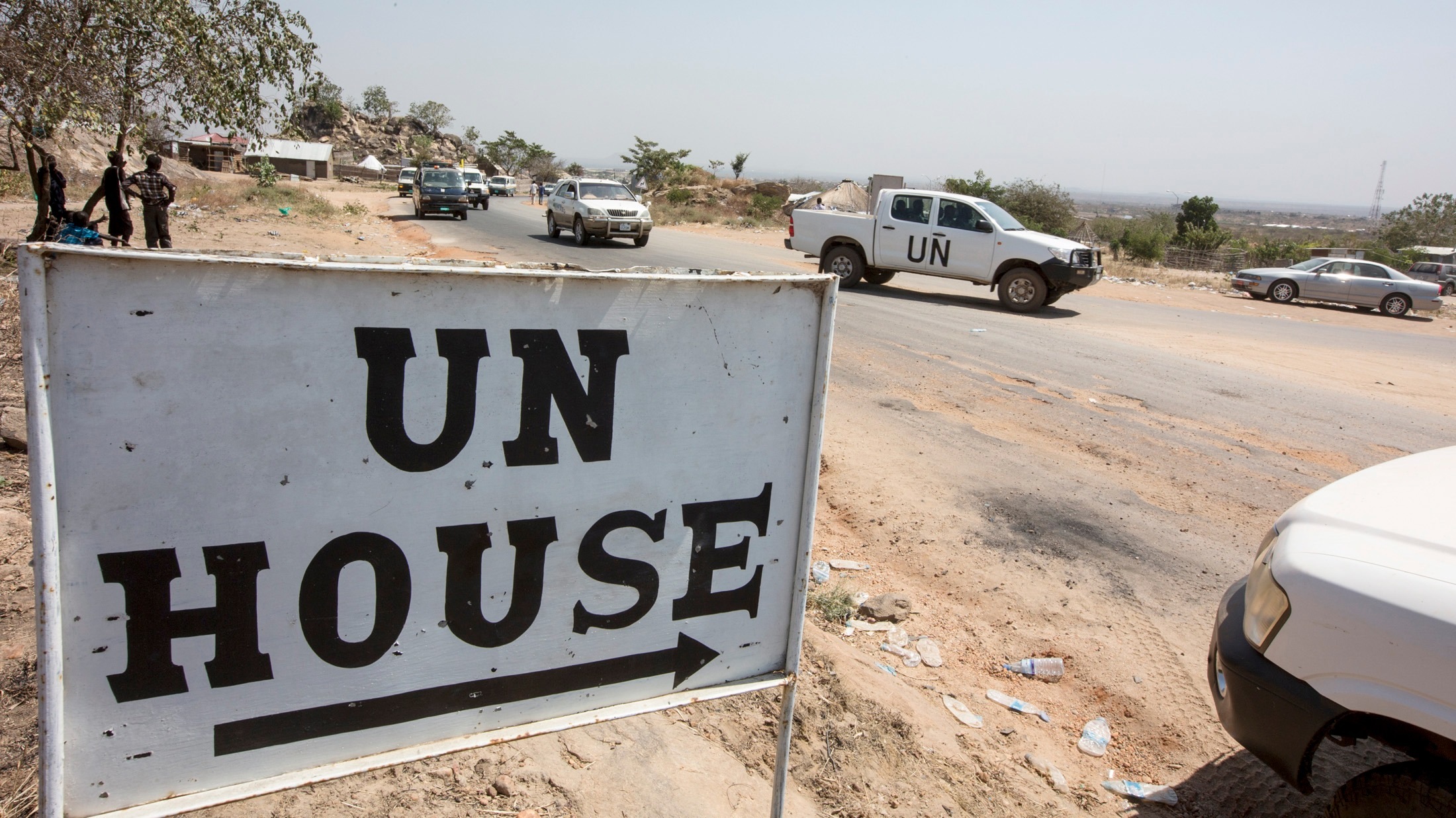 Displaced persons (IDPs) from across the region, fleeing the Bor area ...