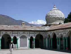 [Pakistan] Chitral mosque, northern Pakistan | The New Humanitarian